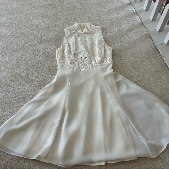 Scott McClintock | Dresses | Scott Mcclintock White Sleeveless Ruffled ...